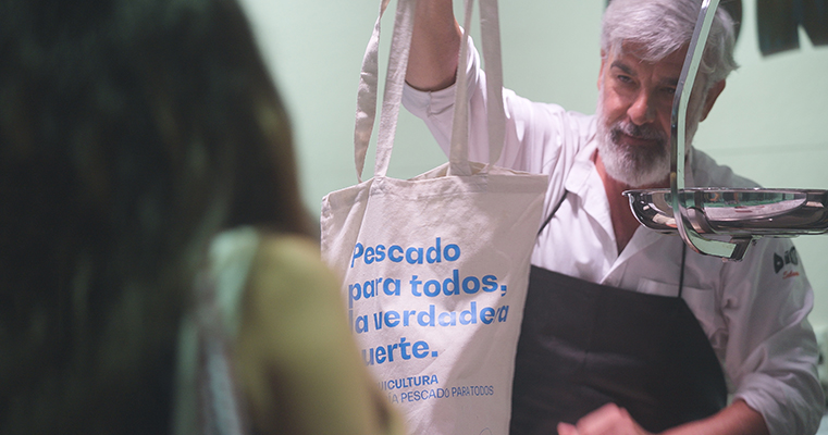 El papel esencial de la acuicultura: más del 50% del pescado que ...
